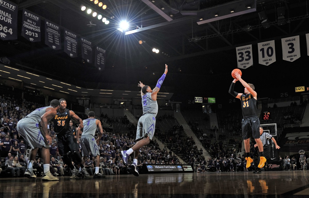Man Allegedly Threatened to Poison Players After College Basketball ...