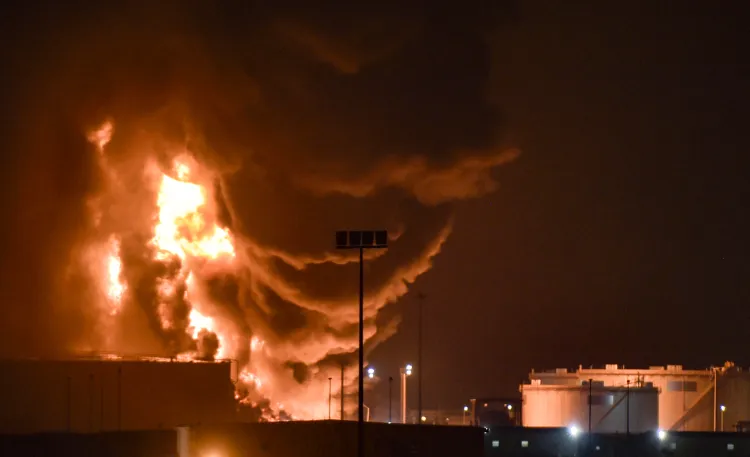 Oil Prices Spike After Aramco Storage Facility Catches Fire - Newsweek