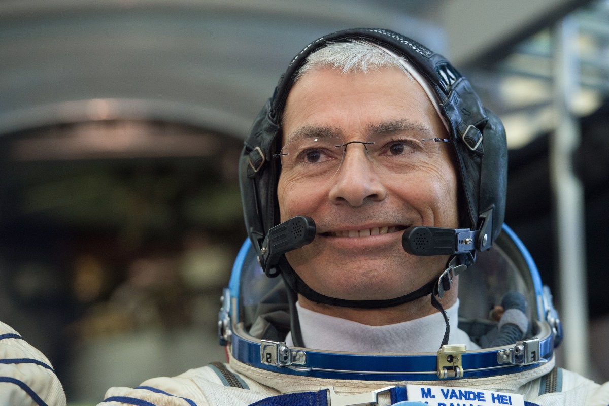 What NASA Astronaut Mark Vande Hei Did in Space As 355-Day Mission Ends ...