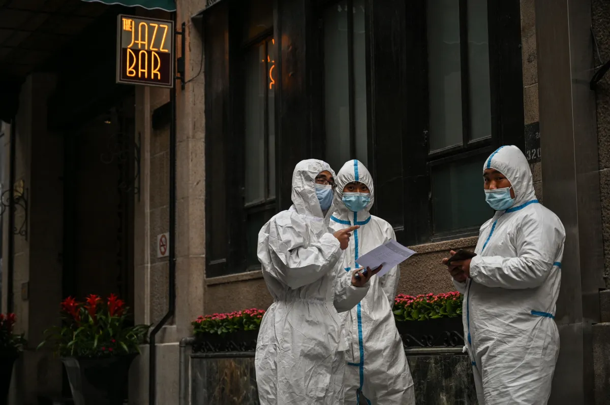 China’s ‘Dystopian’ COVID Lockdown ‘Mesmerizing’ to Watch in New Video ...