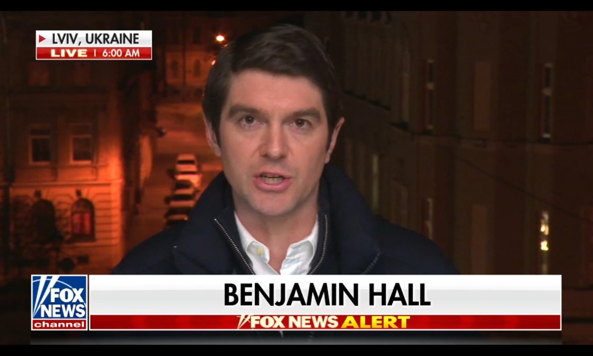 Benjamin Hall, Fox News Reporter Injured in Ukraine, Give... - Newsweek