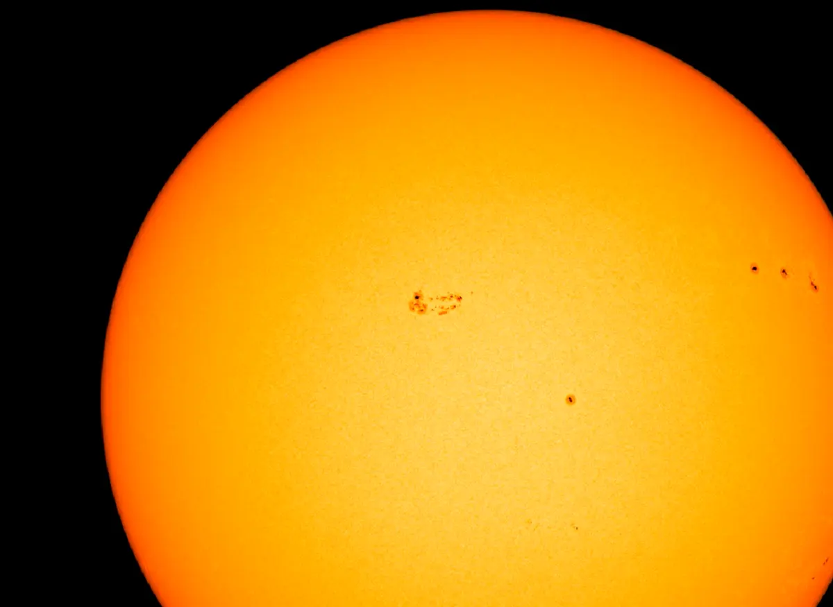 Giant Sunspot Has Doubled in Size in 24 Hours and It’s Pointed at Earth ...