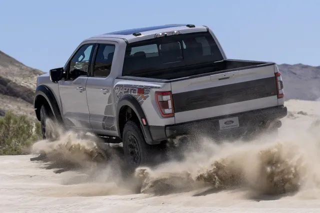 2023 Raptor R Is the Pinnacle of Ford Performance - Newsweek