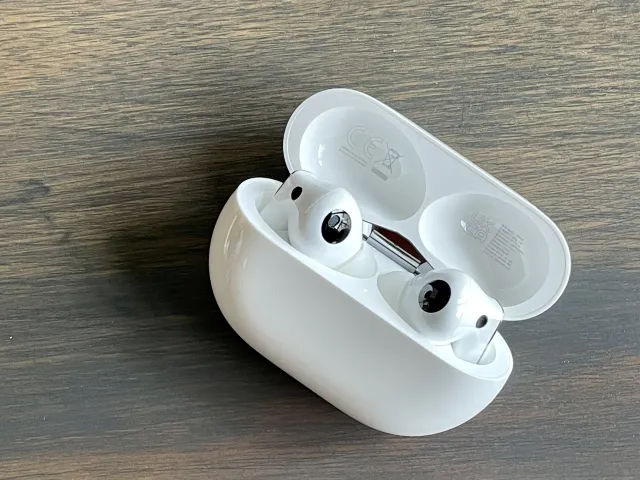 Huawei Freebuds Pro 2 Review: Impressive Sound, Beautiful Design - Newsweek