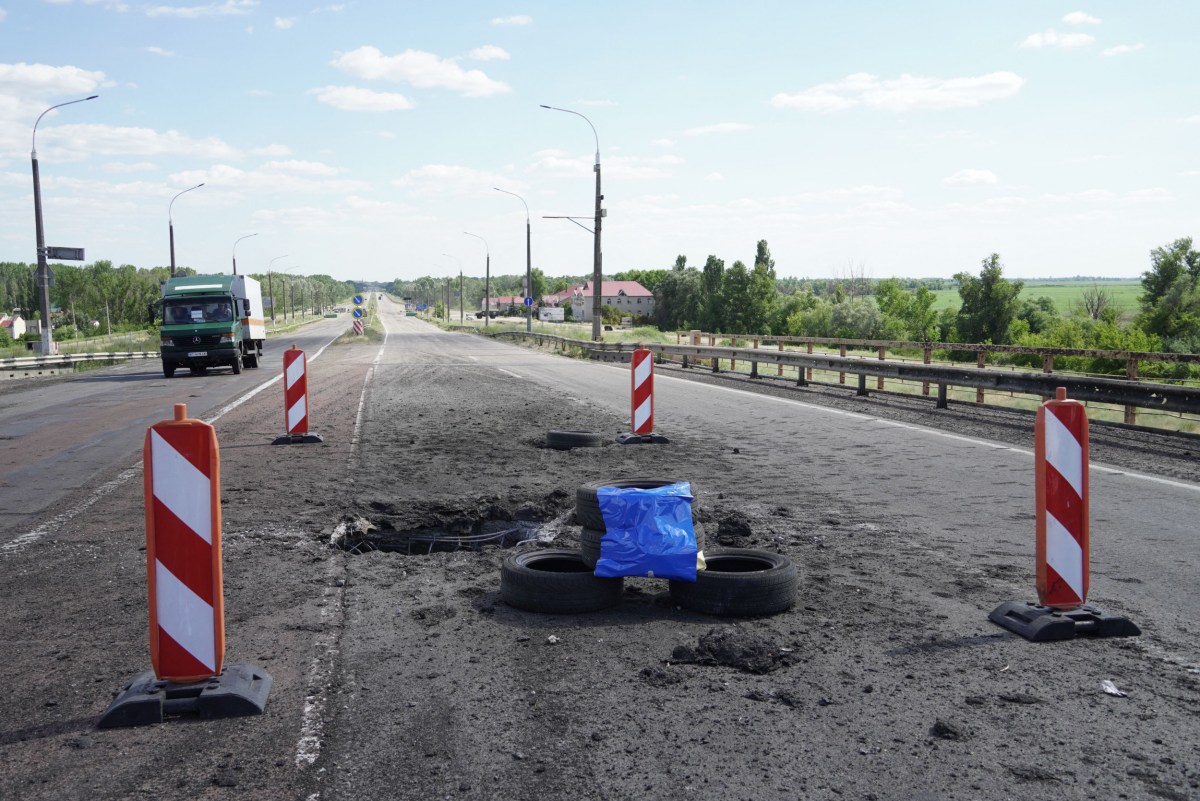 Video Appears To Show Key Bridge Destroyed by Ukraine - Newsweek