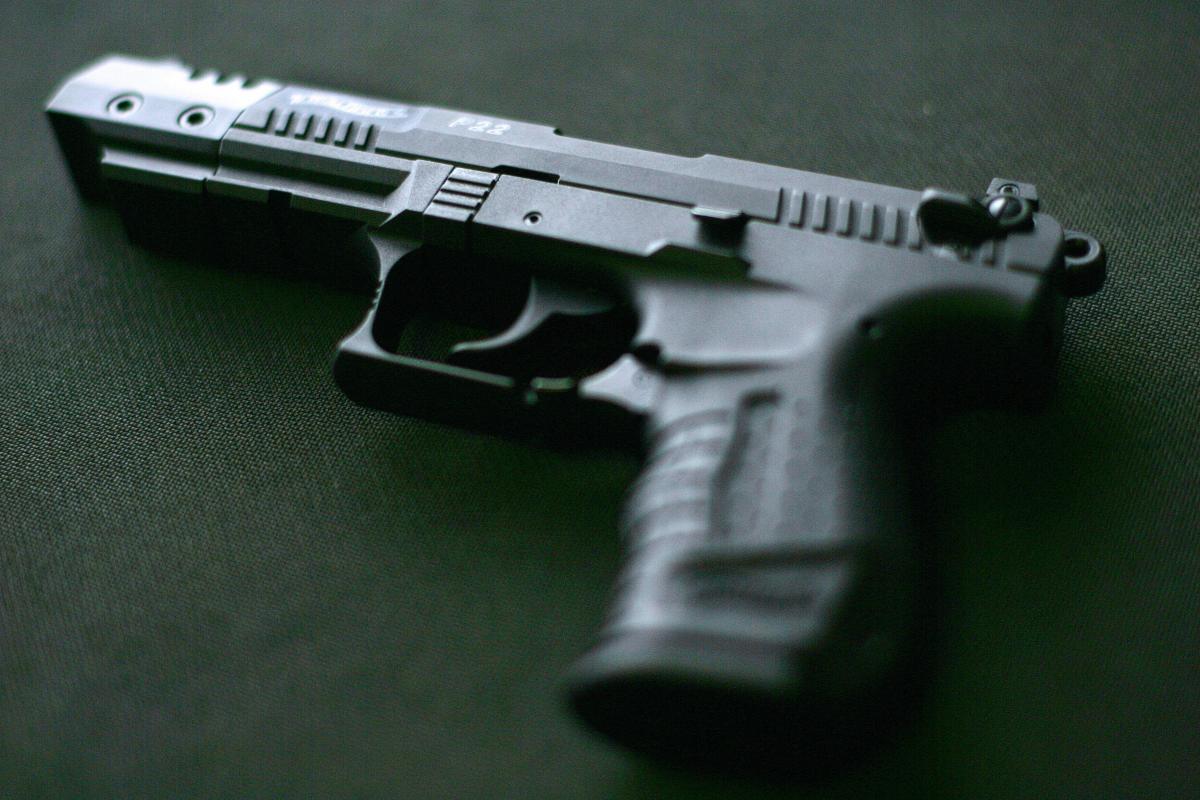 Professor Fatally Shoots 18-Year-Old Student Sitting in Car: Police ...