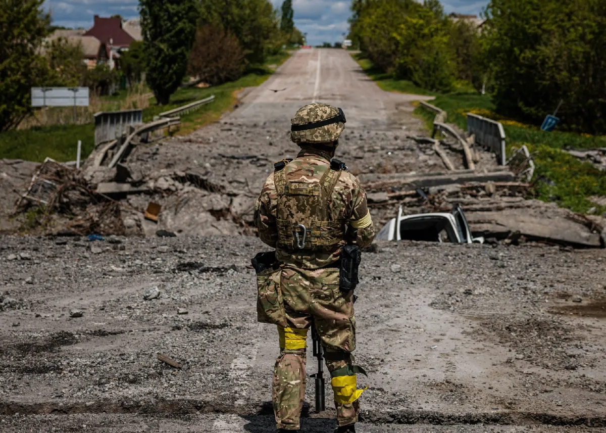 Ukraine Strikes Key Bridge, Evading Russia HIMARS Defenses - Newsweek