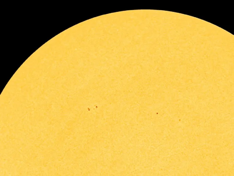 Vast Sunspot Has Grown 10 Times in Size in Just 48 Hours - Newsweek