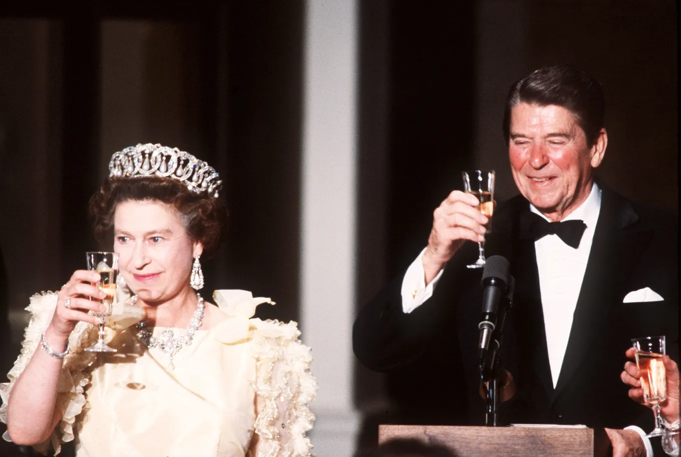 ‘I Was Queen Elizabeth II’s Chef, Our First Encounter Was Unforgettable ...