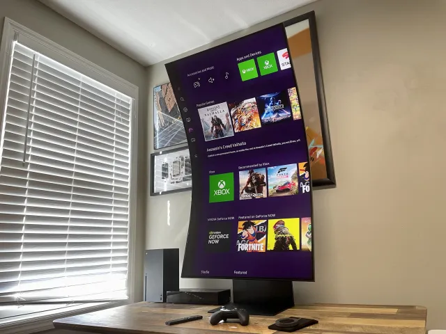 Samsung Odyssey Ark Review: This Massive Monitor Is a Gaming Powerhouse ...