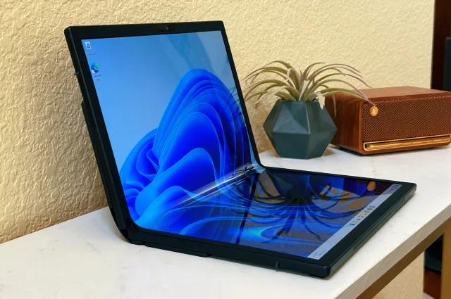 Future Tech: Asus Zenbook 17 Fold OLED Laptop Is All Screen - Newsweek