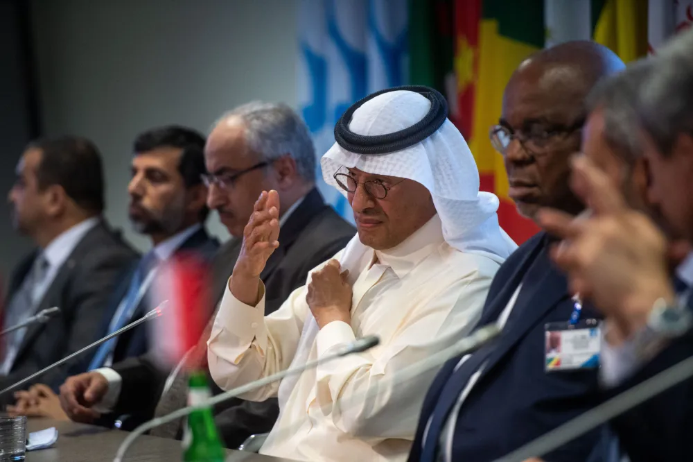 OPEC Decision Could Force Europe to Cooperate With Putin - Newsweek