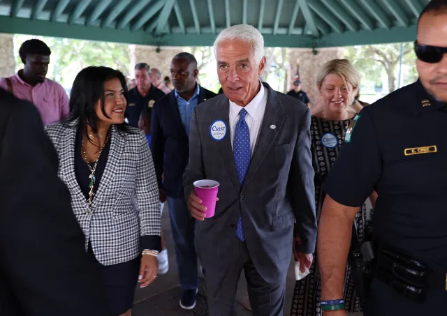 DeSantis, Crist Debate Gets Heated over Hurricanes, Guns, COVID ...
