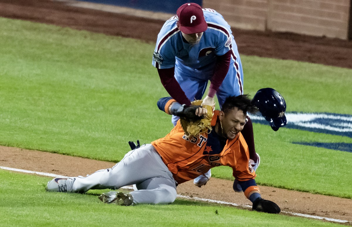Watch Phillies Fan Getting Tackled by World Series Security in Viral ...