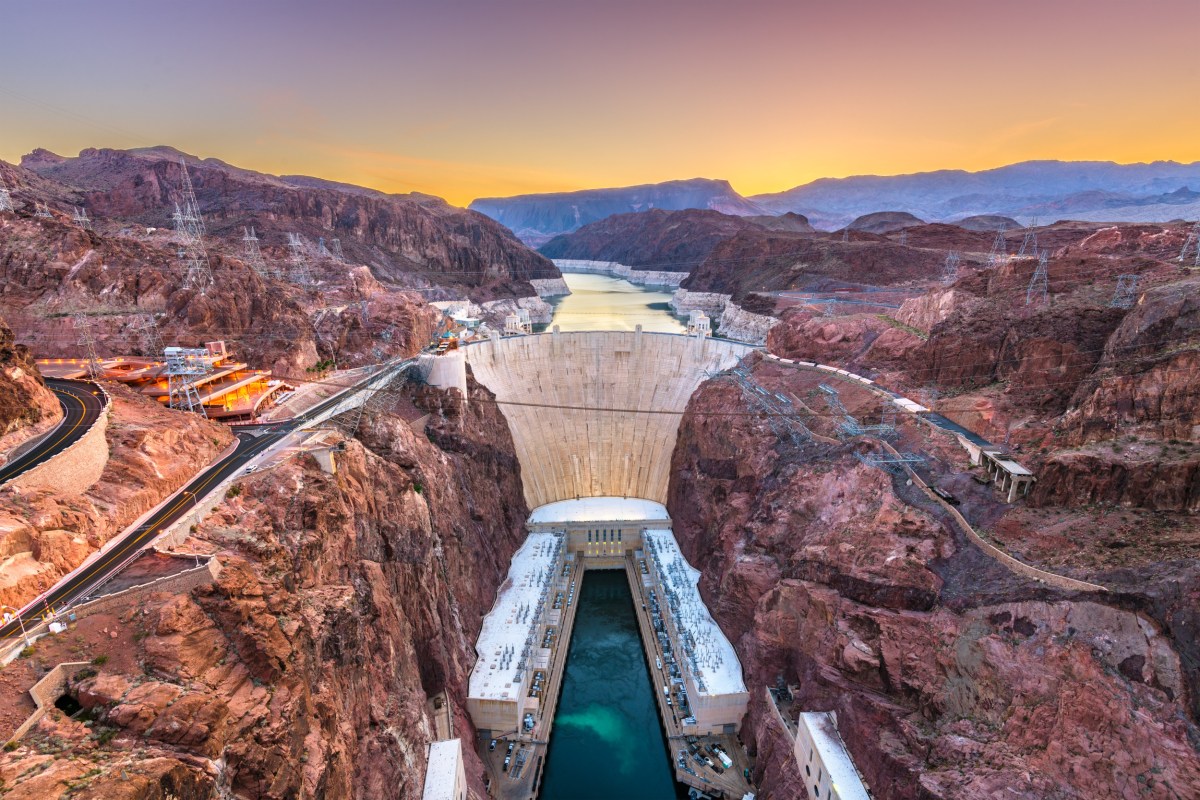 Lake Mead’s Dire Drought-Stricken Future Foreshadowed at Deadpool ...