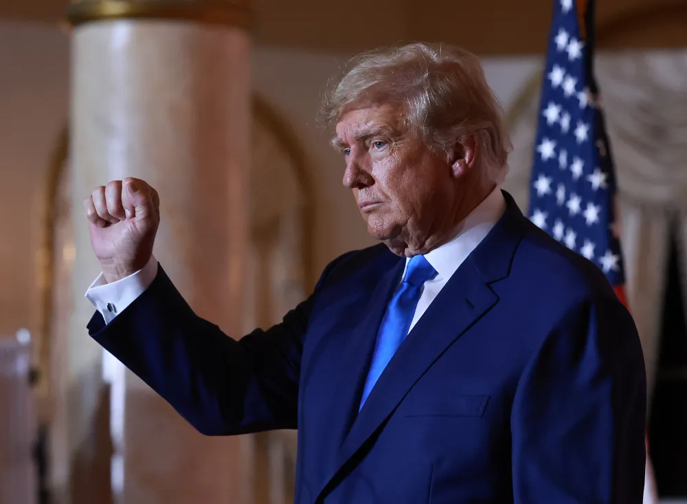 Donald Trump Urged to Evacuate Mar-a-Lago Before Hurricane Nicole Hits ...