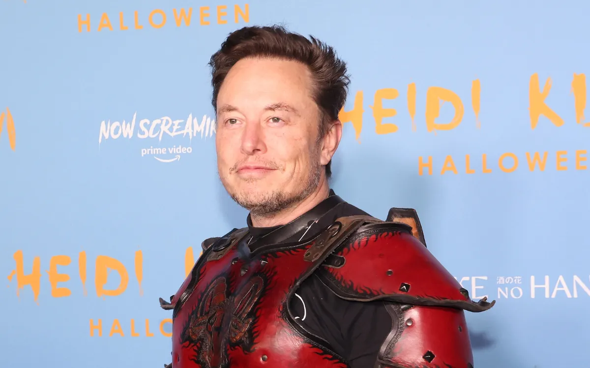 Internet Points Out Irony in Elon Musk’s ‘Vox Populi’ Quote - Newsweek