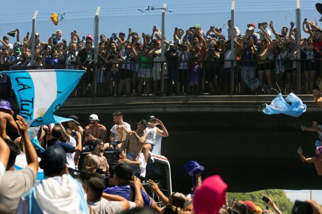 Argentina World Cup Celebrations Abandoned After Fan Jumps Onto Team ...