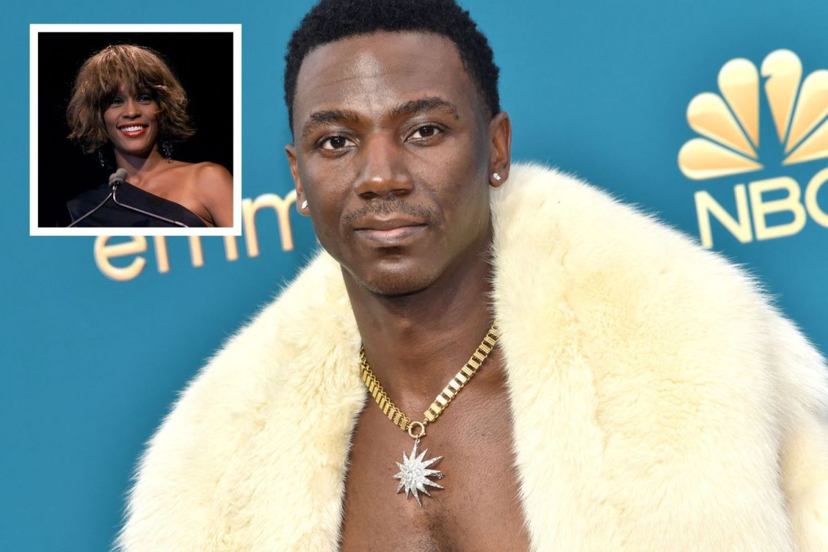 Golden Globes Host Slammed For Whitney Houston Joke: ‘Not Good’ - Newsweek