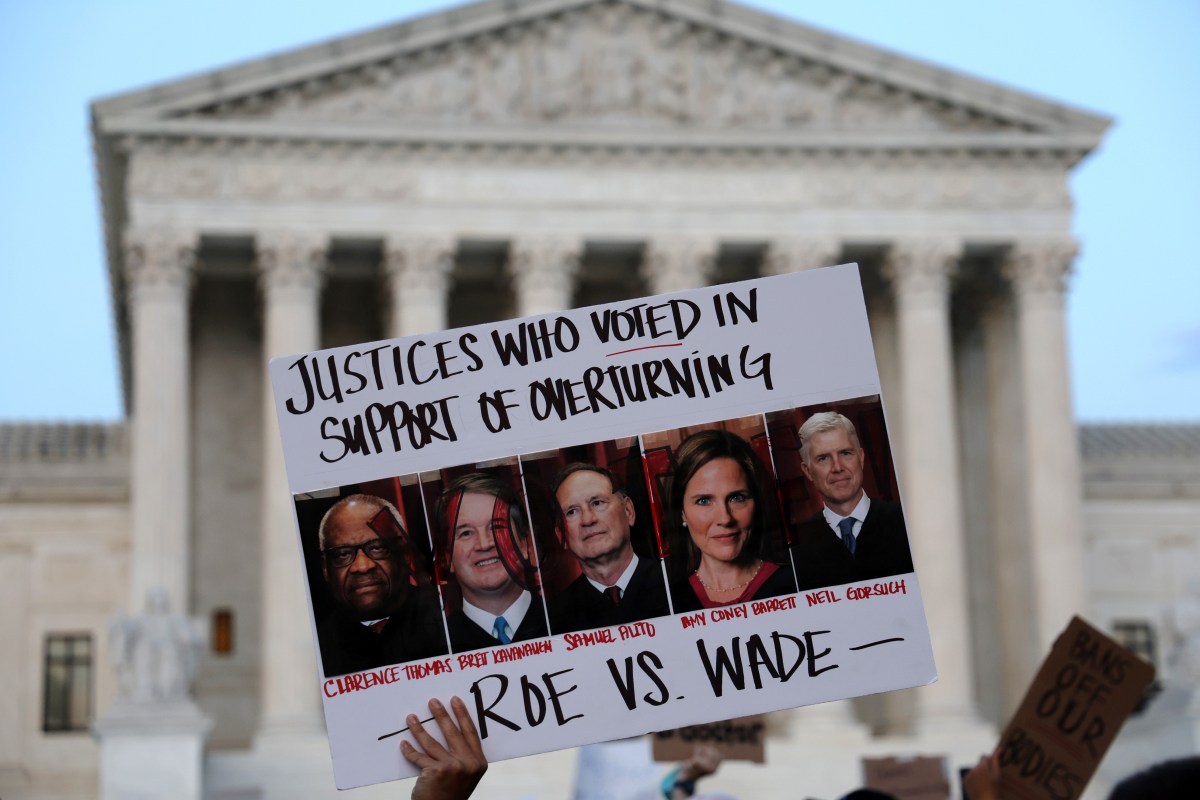 Supreme Court Engaged in ‘Rank Cover-Up’ Over Roe v. Wade Leak—Lou ...