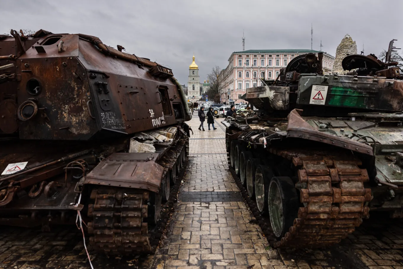 Russia Has Lost Half of the Tanks It Sent to Ukraine—ISW - Newsweek