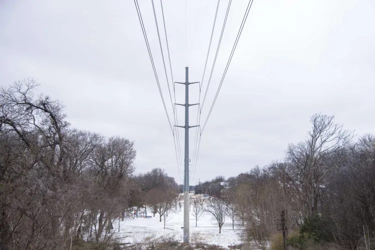 Major Winter Storm Sparks Concerns About Widespread Power Outages ...
