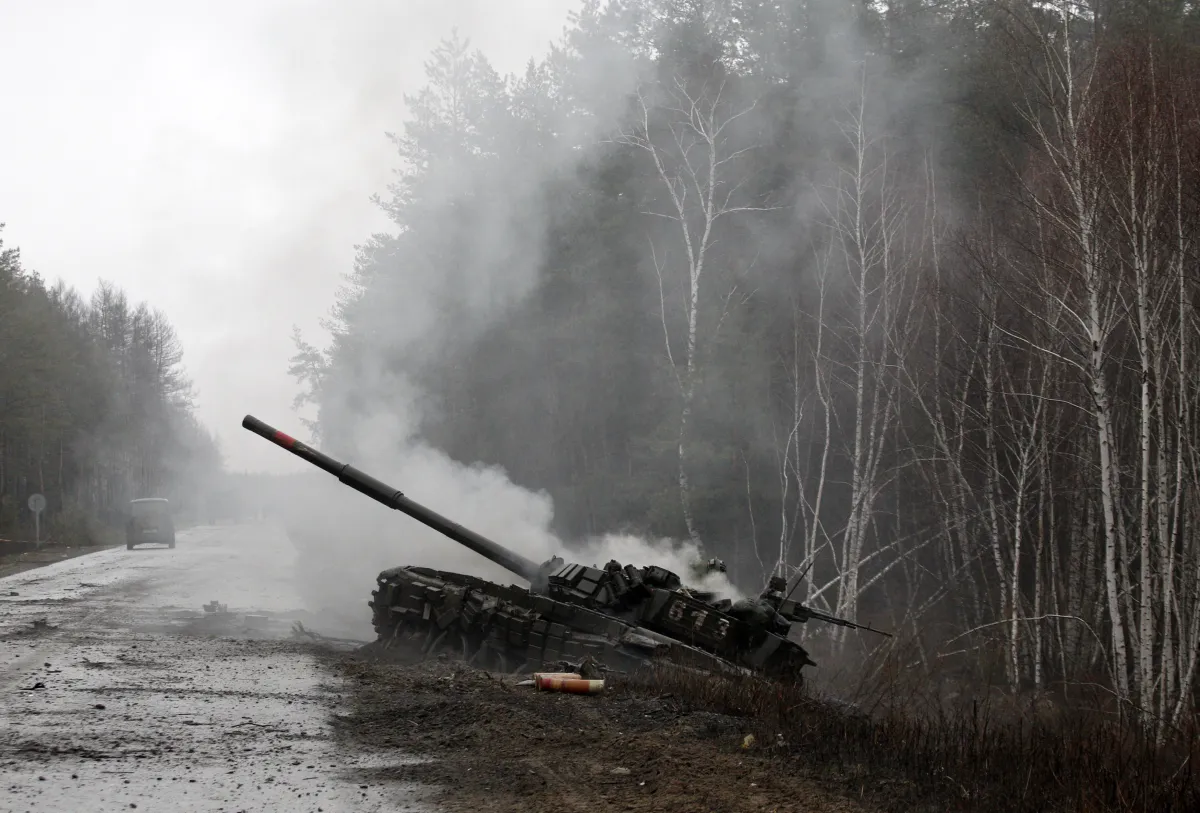 Video Shows Multiple Russian Tanks Eviscerated by Ukraine’s ‘White ...