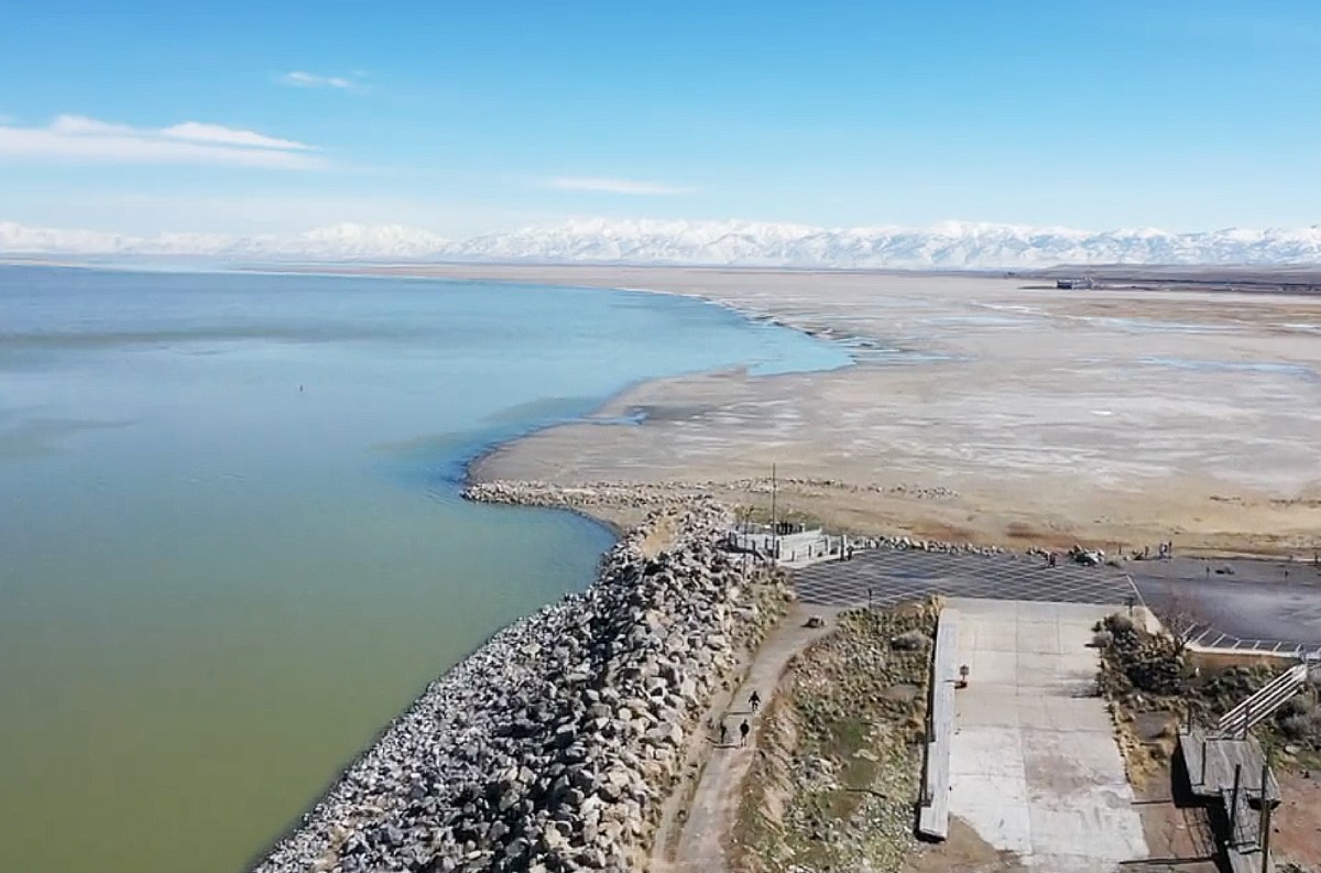 Video Shows Great Salt Lake Water Levels as Utah Hit With Heavy ...