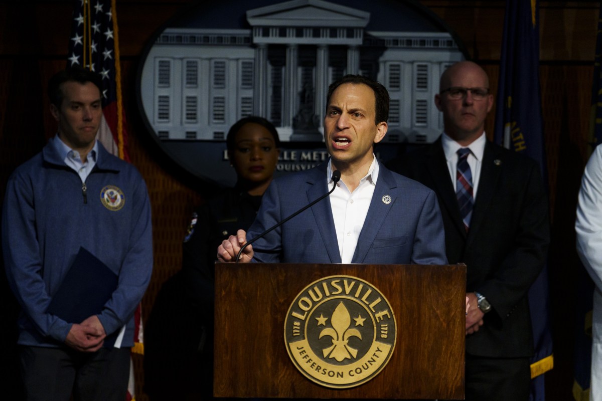 Louisville Mayor Craig Greenberg Slams Kentucky Gun Laws - Newsweek