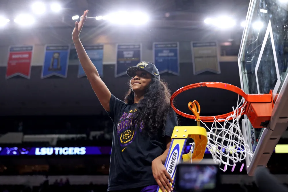 Shaquille O’Neal Names All-Time Greatest Athlete—And It’s Not Himself ...