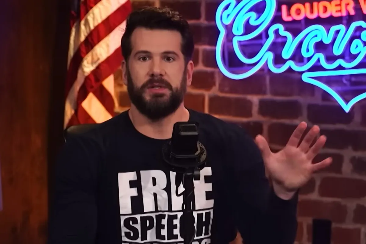 Steven Crowder’s Latest Video Slammed—’Apologize to Your Wife’ - Newsweek