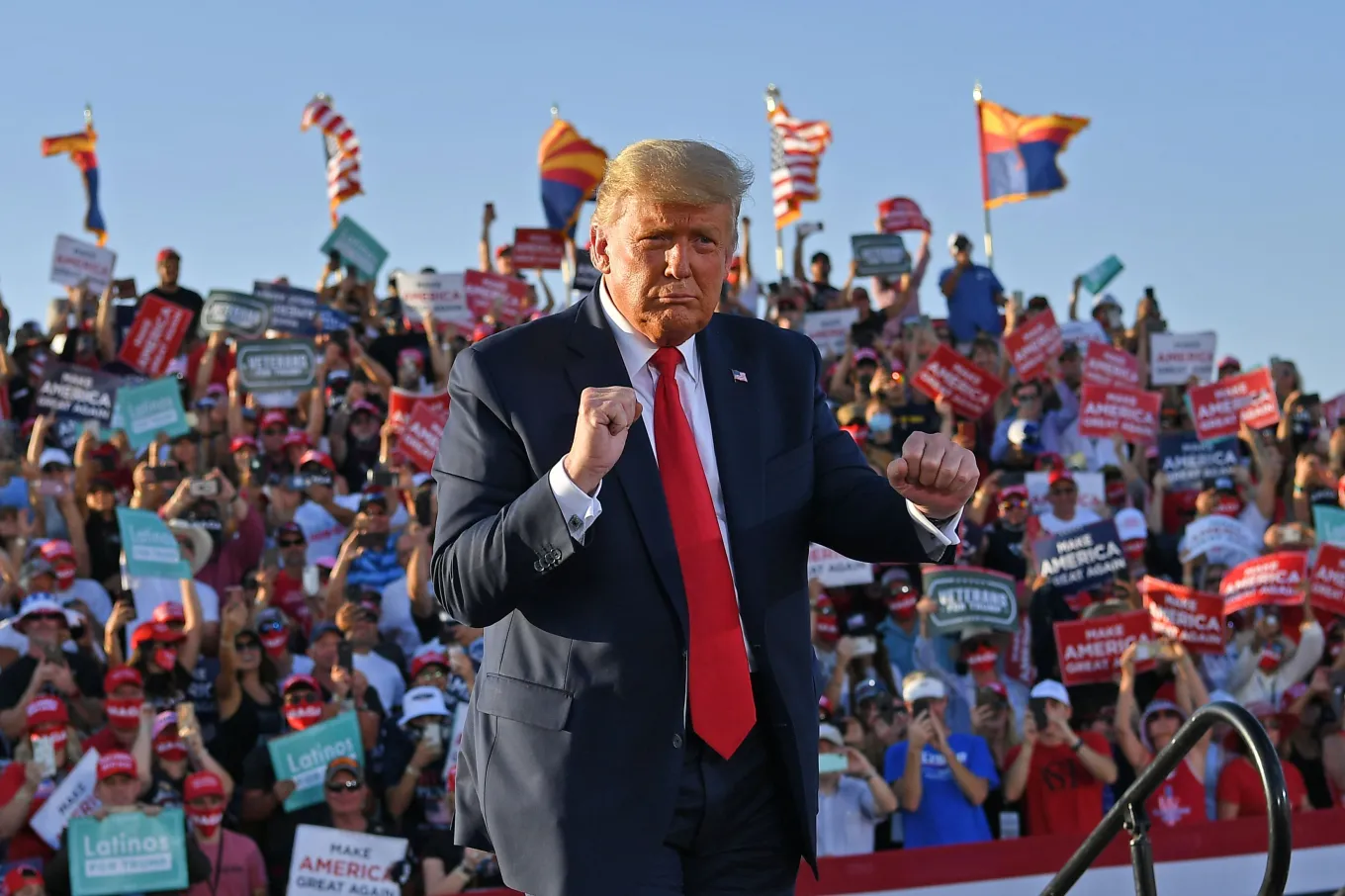 Is Photo of Donald Trump ‘Dancing With 13-Year-Old’ Girl Real? - Newsweek