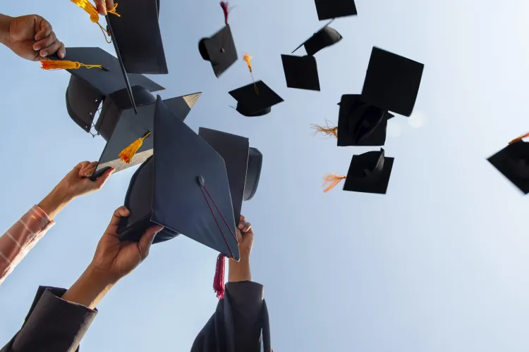 Graduation Fight Goes Viral as Student Says ‘Didn’t Let Me Get My ...