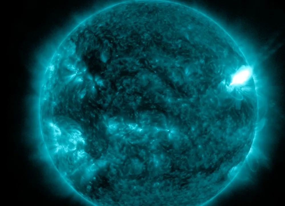 Rare X-Class Solar Flare Wipes Out Radio Signals in U.S. - Newsweek