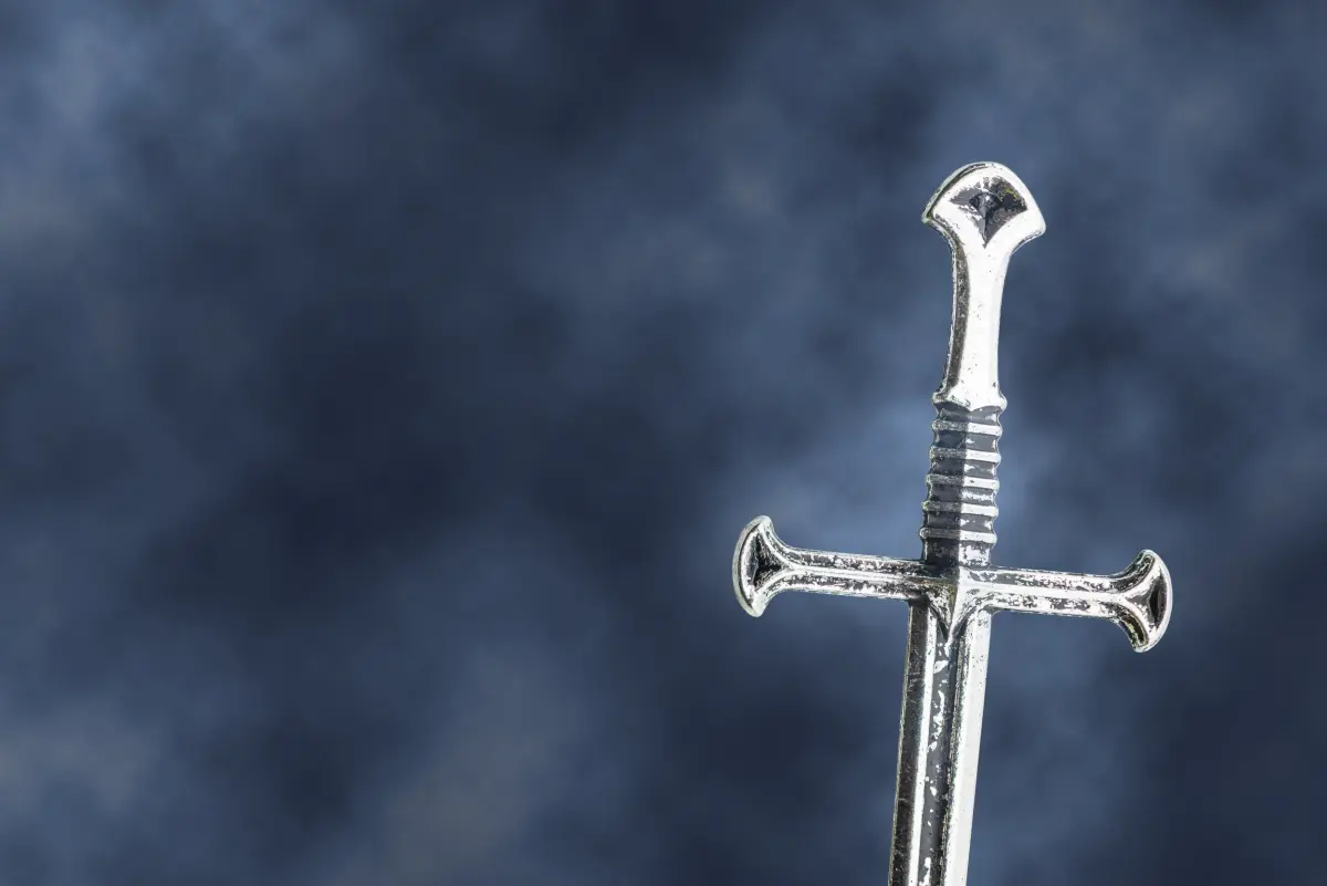 Mystery of Crusader’s Sword Found at Bottom of Sea Finally Solved ...