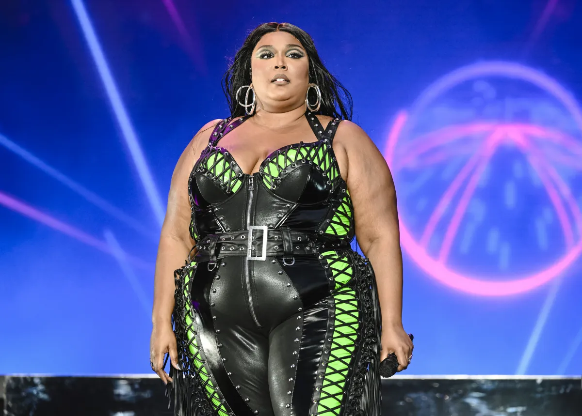 Multiple Lizzo Collaborators Speak Out Against Singer Following Lawsuit ...