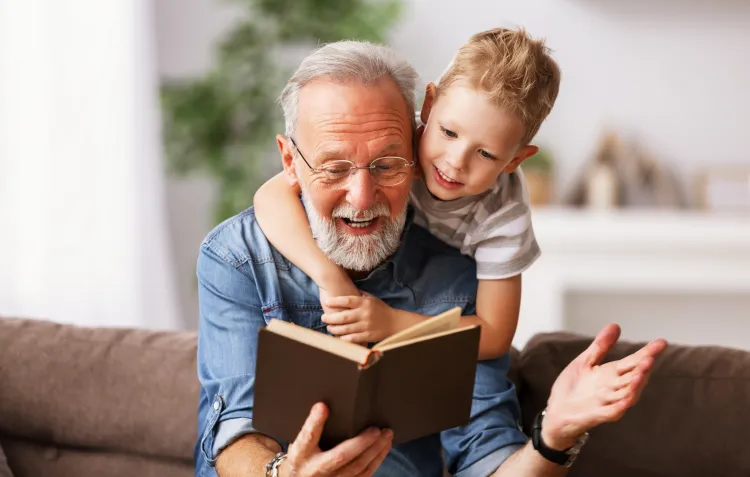 Memory Expert Reveals Why Reading Books Can Improve Your Brain Health ...