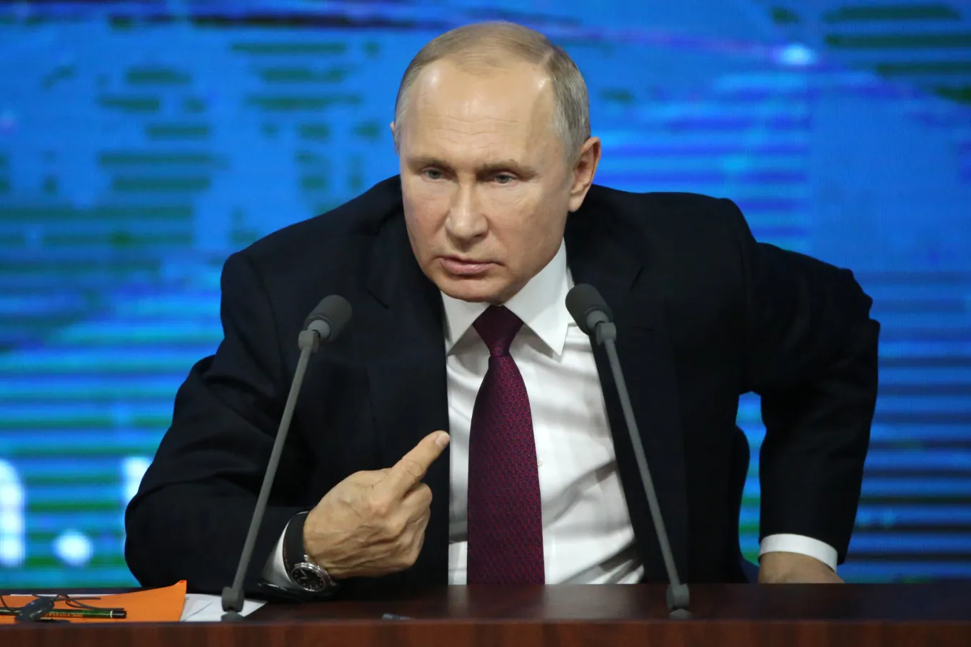 Putin’s Cheerleaders Argue Over Nuclear Strikes on Ukraine - Newsweek