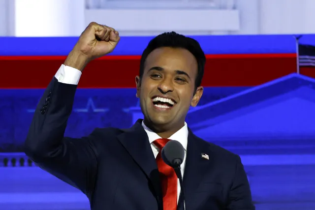 Did Vivek Ramaswamy Plagiarize Barack Obama Speech During GOP Debate ...