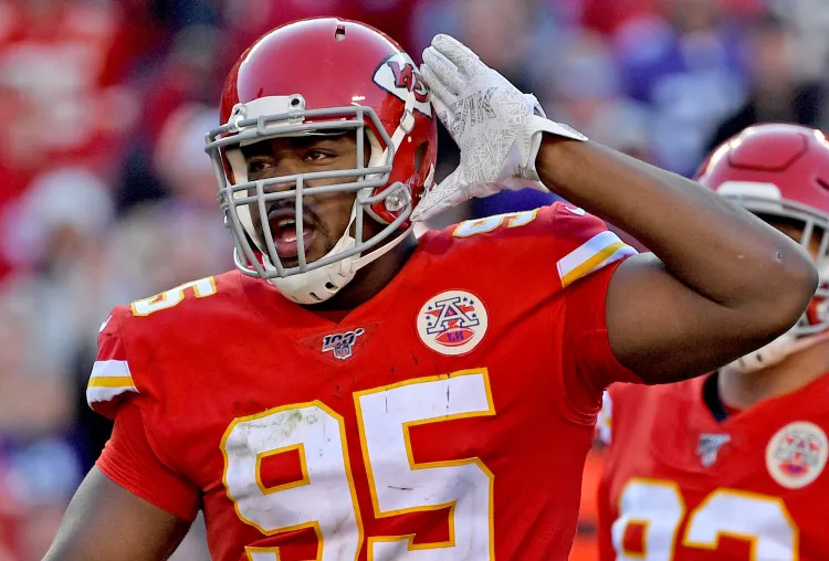 Chiefs’ Chris Jones Recruits Fellow All-Pro Pass Rusher to Kansas City ...