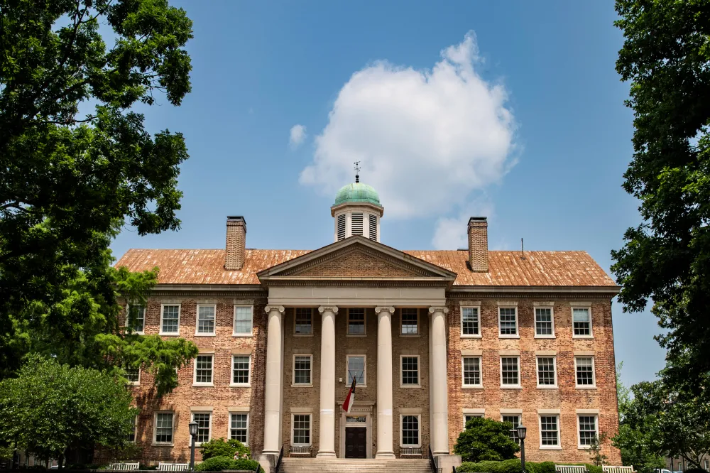 UNC Chapel Hill Shooting Timeline as Faculty Member Killed - Newsweek