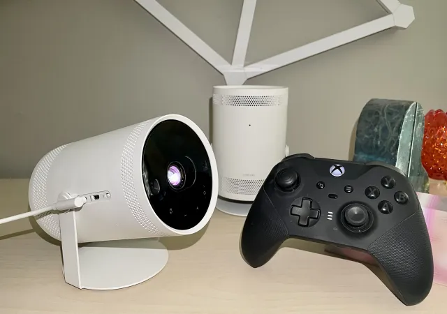 Samsung The Freestyle 2nd Gen With Gaming Hub Review - Newsweek