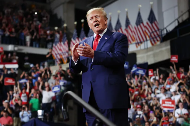 Fact Check: Did Donald Trump Call Republicans ‘Dumbest Voters’ in U.S ...