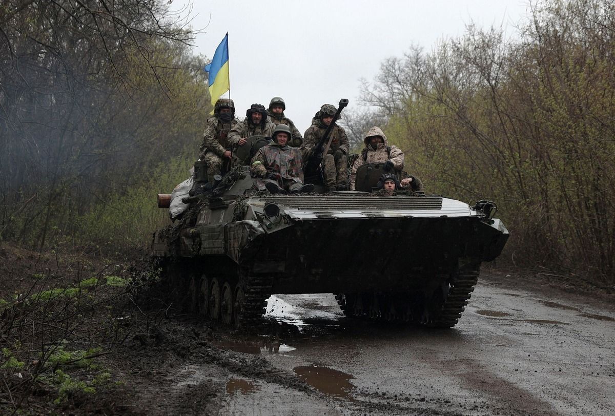 Pentagon Chief Estimates Chances of Ukrainian Breakthrough by Year End ...