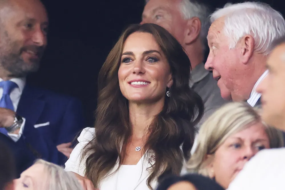 Kate Middleton’s ‘Screaming’ Stadium Welcome Becomes Viral Hit - Newsweek