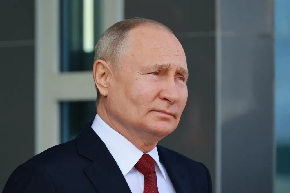 Crimea Bridge Closed After Naval Drones Target Russian Black Sea Fleet ...