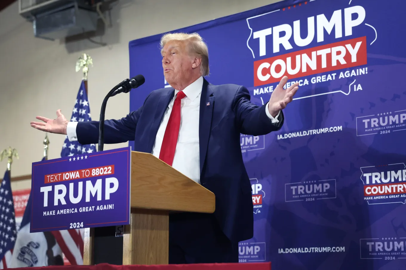 Key Moments From Donald Trump’s Iowa Rally - Newsweek