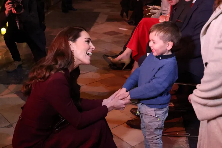 Kate Middleton’s Adorable Gesture to Young Boy Spotted in Viral Video ...