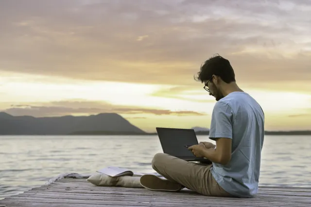 The 21 Best Digital Nomad Jobs - Newsweek