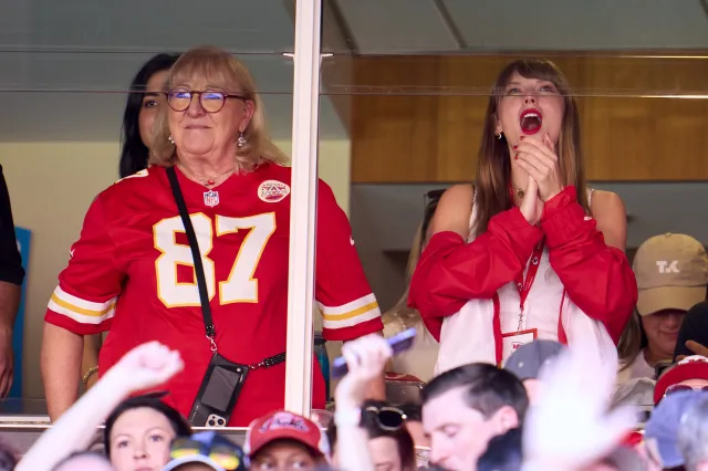 Every Travis Kelce, Taylor Swift-Themed Prop Bet on FanDuel for Chiefs ...